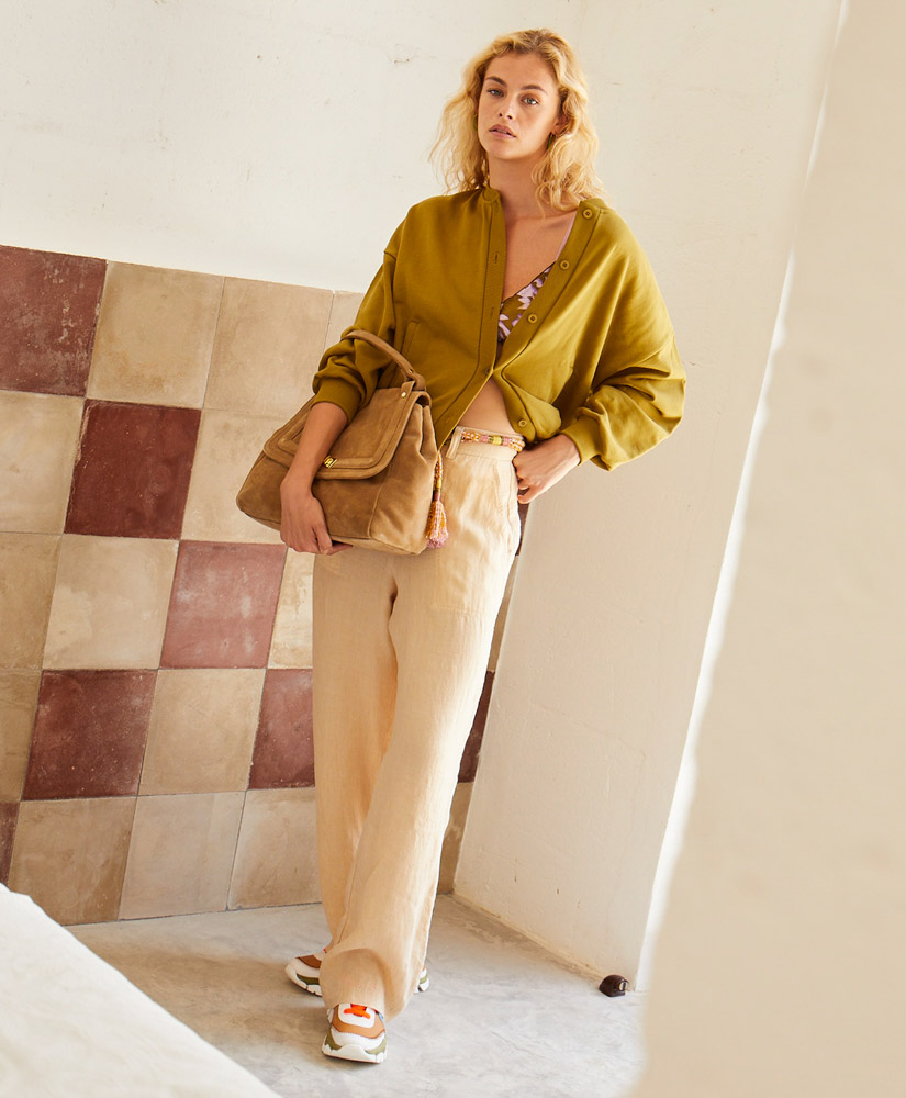 MOMONÌ FLORE SUEDE BAG - LICORICE | Momonì